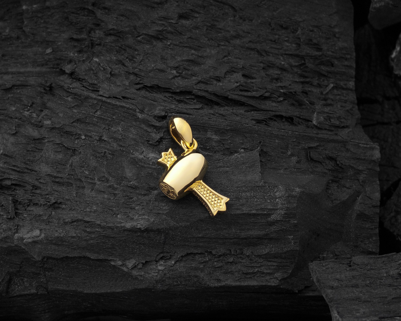 Find Your Perfect Amulet – TachibanaCo