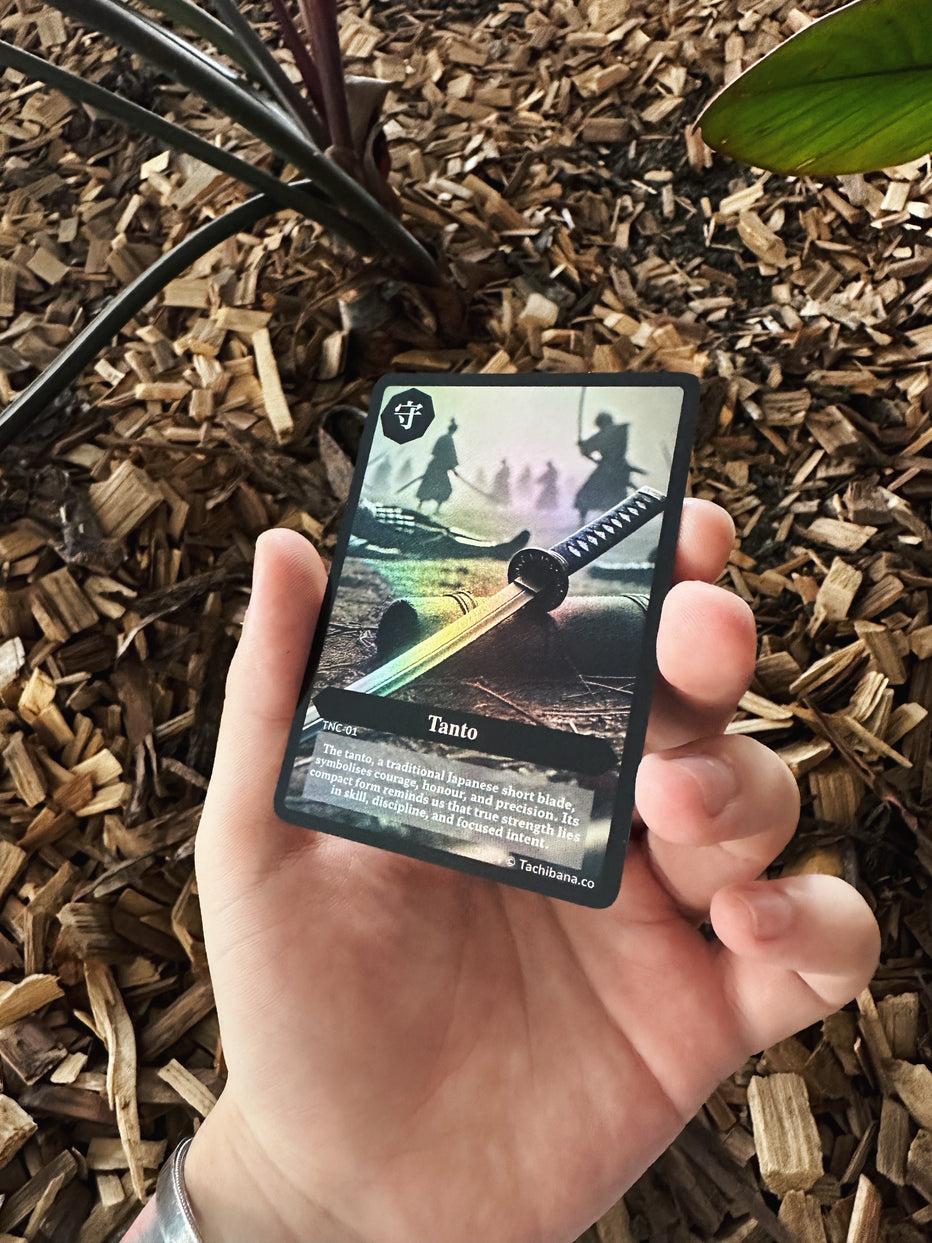 Gold Tanto Short Sword Amulet – TachibanaCo